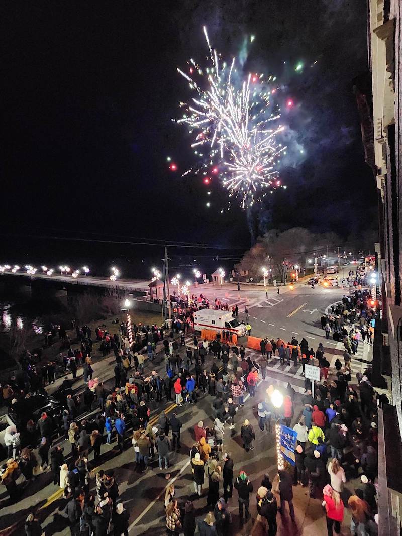 A Whoville experience, with a twist; ‘Lights on the River’ attracts ...